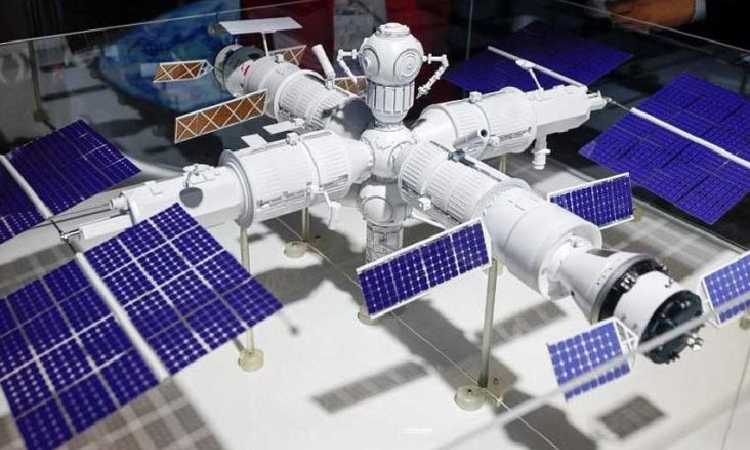 Canggih! Rusia Beberkan Kelebihan Stasiun Luar Angkasa Baru Miliknya ...