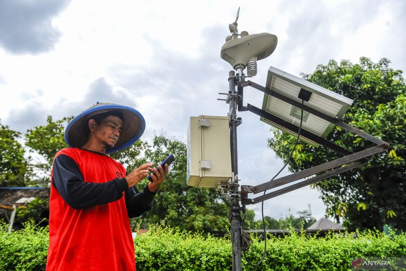 BMKG Keluarkan Peringatan Cuaca Buruk di Banten, Masyarakat Harus Waspada