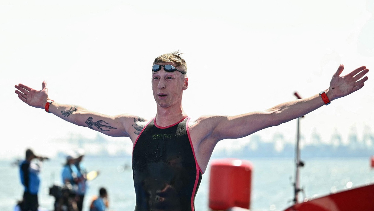 Florian Wellbrock Juara Dunia Renang 10 km Usai Lomba Tertunda karena ...